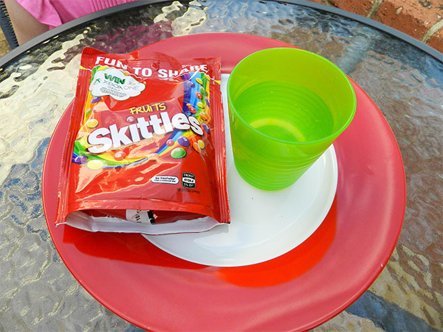 3 Step Skittles Experiment - Wheatbelt Kids